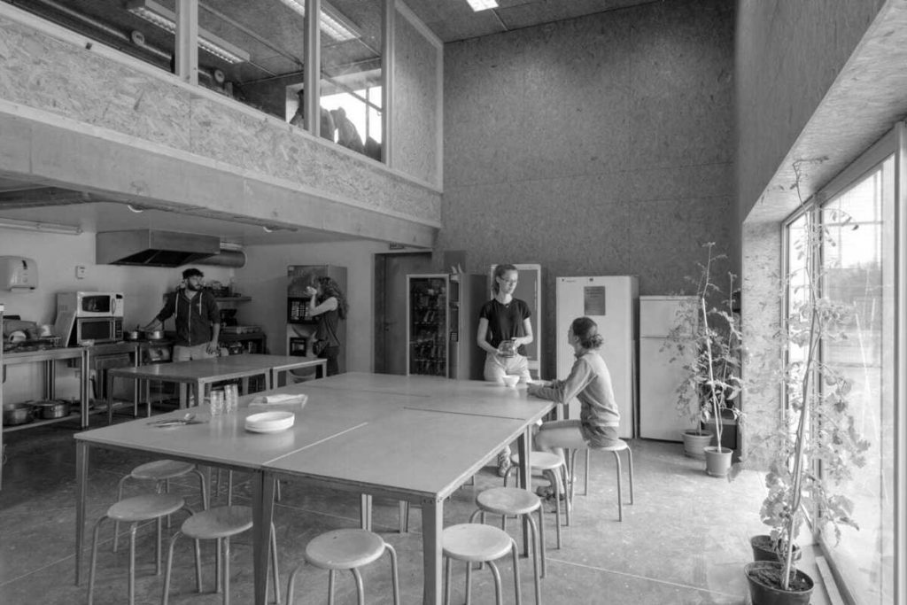 Cafétéria, espace de formation pour le secteur de l'architecture
